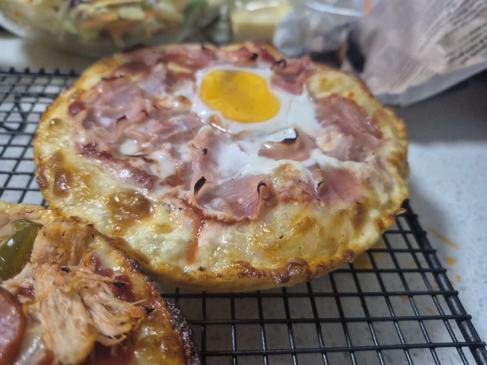 7 inch personal pizzas - /c/pizza